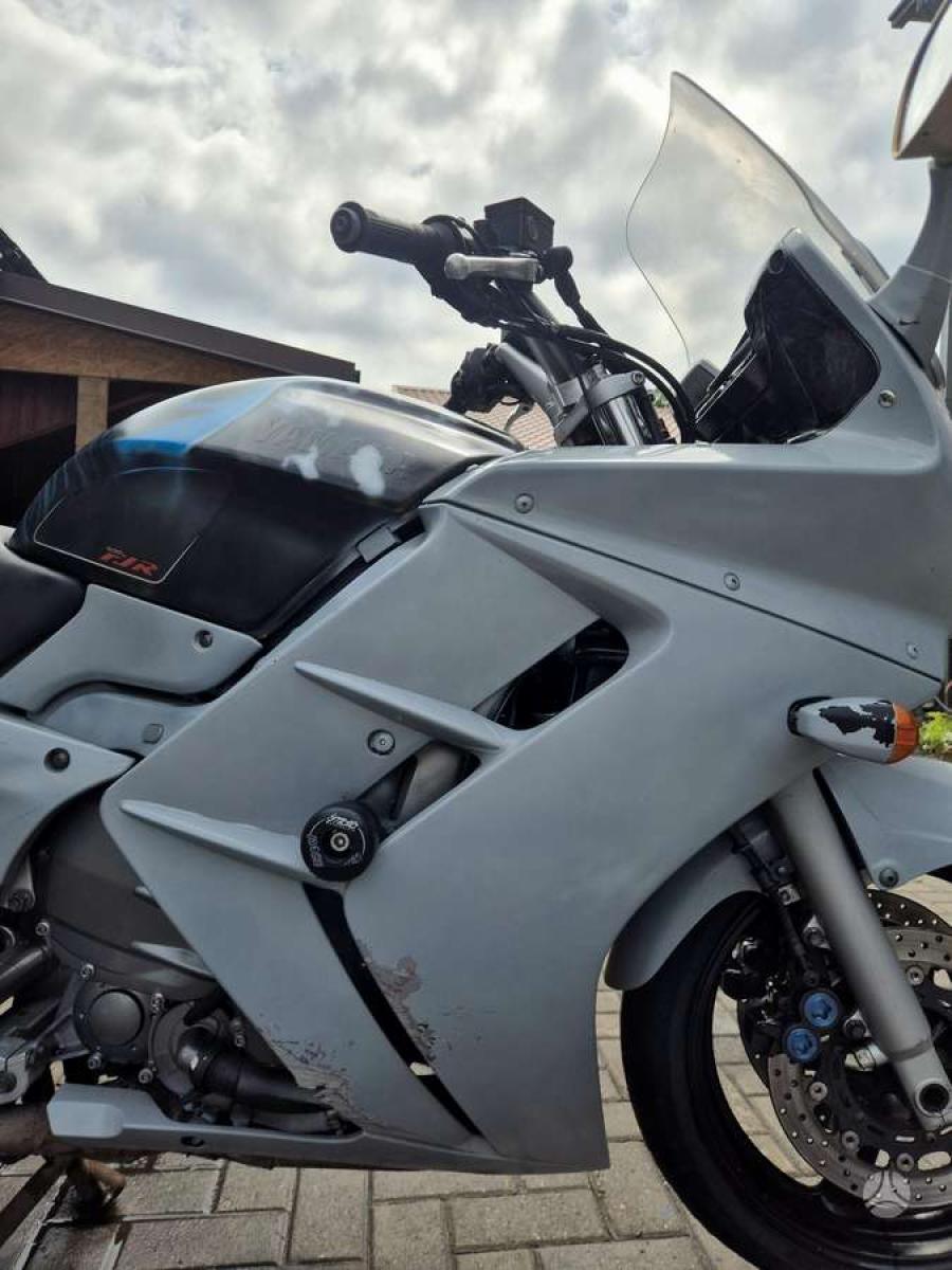 Ямаха FJR 1300 2002 в Пренай, объемом двигателя 1.30 л и пробегом 143 тыс. км за 1790 €, фото 14 на AUTOMOTO.COM.LV