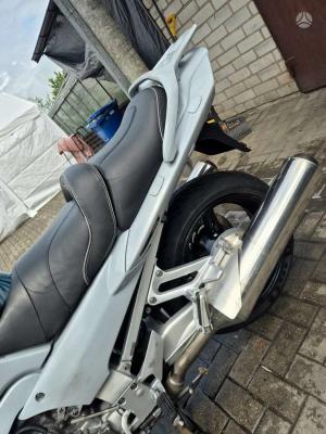 Ямаха FJR 1300 2002 в Пренай, объемом двигателя 1.30 л и пробегом 143 тыс. км за 1790 €, фото 17 на AUTOMOTO.COM.LV