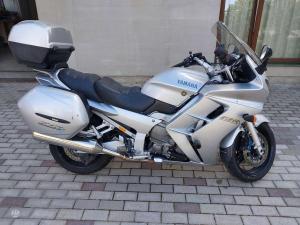 Yamaha FJR 1300 2003 Joniškis, ar dzinēja tilpumu 1.30 L un nobraukumu 75 tūkst. km par 2980 €, foto  vietnē AUTOMOTO.COM.LV