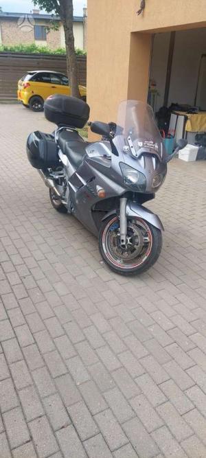 Yamaha FJR 1300 2003 in Vilnius, with an engine capacity of 1.30 L and mileage of 189 thousand km for 2000 €, photo 6 on AUTOMOTO.COM.LV