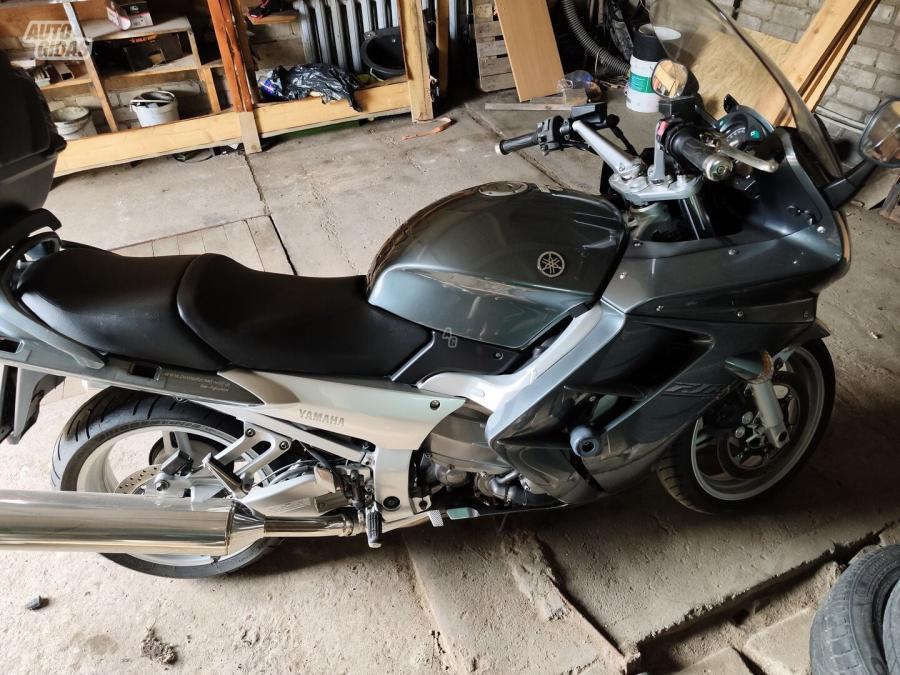 Yamaha FJR 1300 2004 in Akmene, with an engine capacity of 0.00 L and mileage of 0 thousand km for 3600 €, photo 1 on AUTOMOTO.COM.LV