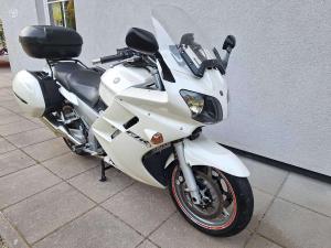 Yamaha FJR 1300 2004 in Prienai, with an engine capacity of 1.30 L and mileage of 49 thousand km for 3450 €, photo 5 on AUTOMOTO.COM.LV