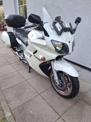 Yamaha FJR 1300 2004 in Prienai, with an engine capacity of 1.30 L and mileage of 49 thousand km for 3450 €, photo 16 on AUTOMOTO.COM.LV