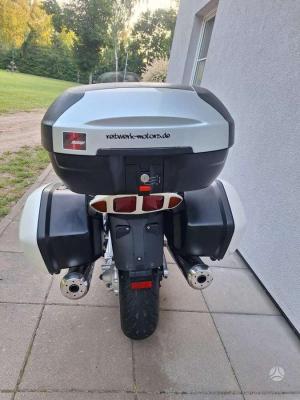 Yamaha FJR 1300 2004 in Prienai, with an engine capacity of 1.30 L and mileage of 49 thousand km for 3450 €, photo 19 on AUTOMOTO.COM.LV