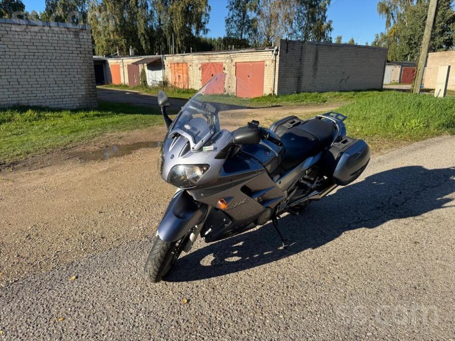Ямаха FJR 1300 2004 в Рига, объемом двигателя 1.30 л и пробегом 0 тыс. км за 3300 €, фото 1 на AUTOMOTO.COM.LV
