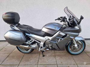 Yamaha FJR 1300 2005 in Prienai, with an engine capacity of 1.30 L and mileage of 41 thousand km for 3450 €, photo 12 on AUTOMOTO.COM.LV