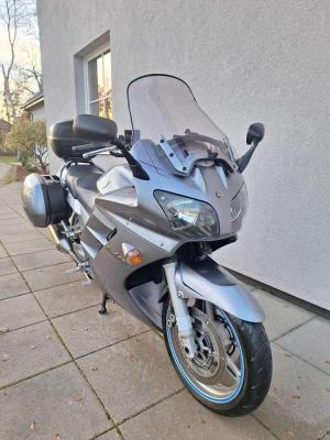 Yamaha FJR 1300 2005 in Prienai, with an engine capacity of 1.30 L and mileage of 41 thousand km for 3450 €, photo 13 on AUTOMOTO.COM.LV