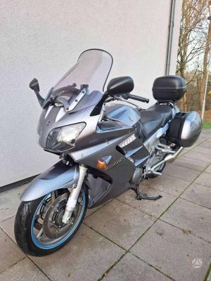 Yamaha FJR 1300 2005 in Prienai, with an engine capacity of 1.30 L and mileage of 41 thousand km for 3450 €, photo 20 on AUTOMOTO.COM.LV