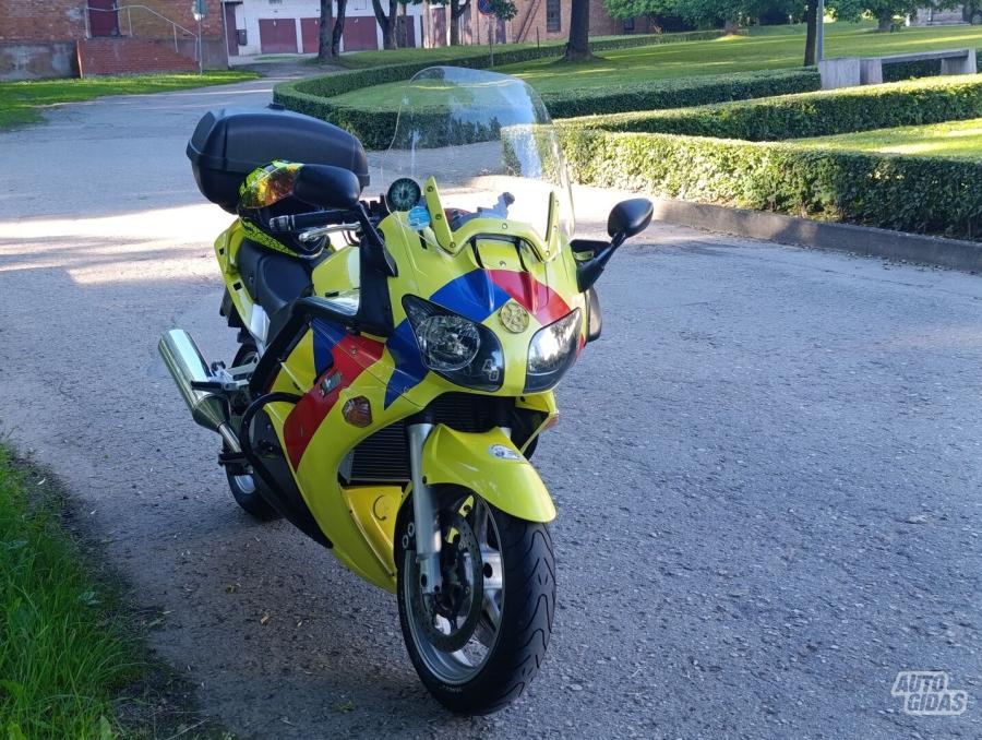 Yamaha FJR 1300 2005 in Vilnius, with an engine capacity of 0.00 L and mileage of 0 thousand km for 2700 €, photo 7 on AUTOMOTO.COM.LV