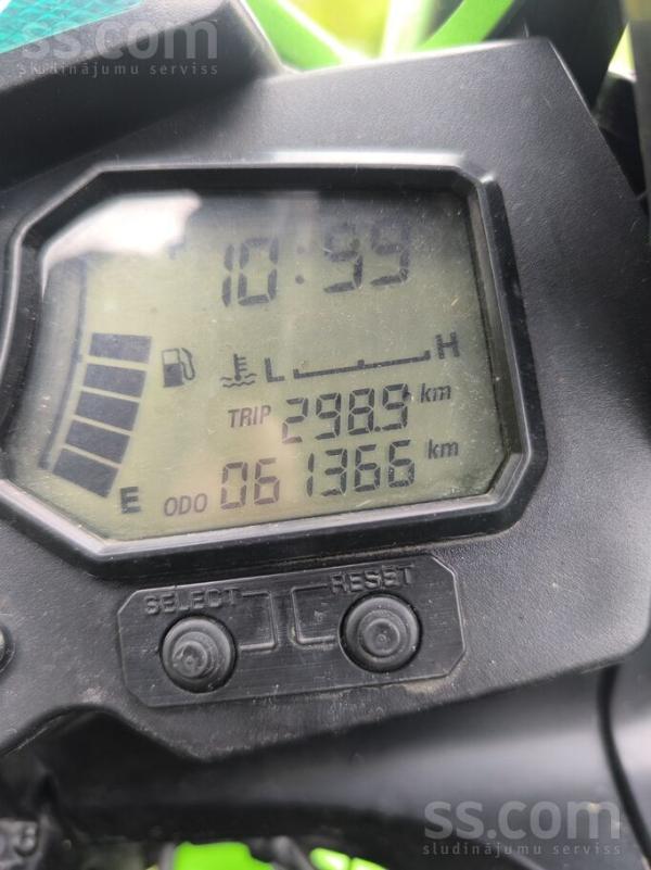 Yamaha FJR 1300 2005 Rīga, ar dzinēja tilpumu 1.30 L un nobraukumu 0 tūkst. km par 4500 €, foto 9 vietnē AUTOMOTO.COM.LV
