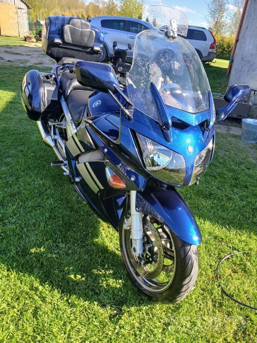 Yamaha FJR 1300 2006 in Ventspils, with an engine capacity of 1.30 L and mileage of 0 thousand km for 3900 €, photo 1 on AUTOMOTO.COM.LV
