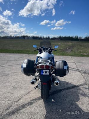 Yamaha FJR 1300 2006 in Tallinn, with an engine capacity of 1.30 L and mileage of 61 thousand km for 3000 €, photo 3 on AUTOMOTO.COM.LV