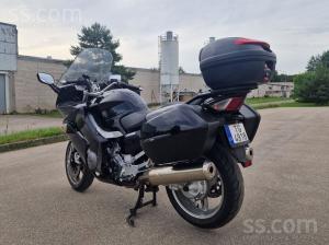 Yamaha FJR 1300 2007 in Ogre, with an engine capacity of 1.30 L and mileage of 0 thousand km for 4300 €, photo 4 on AUTOMOTO.COM.LV