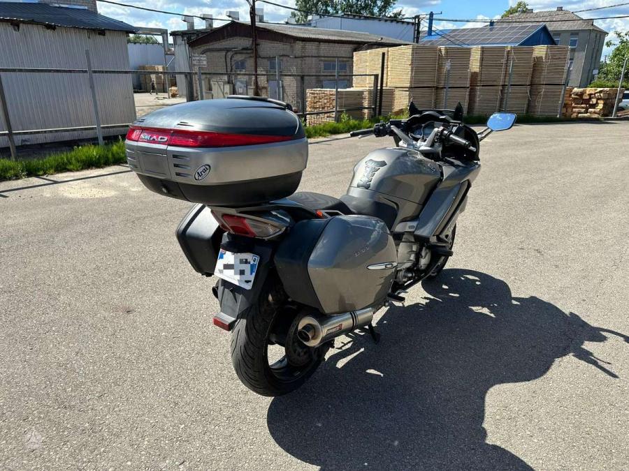 Ямаха FJR 1300 2012 в Таураге, объемом двигателя 1.30 л и пробегом 75 тыс. км за 4800 €, фото 6 на AUTOMOTO.COM.LV