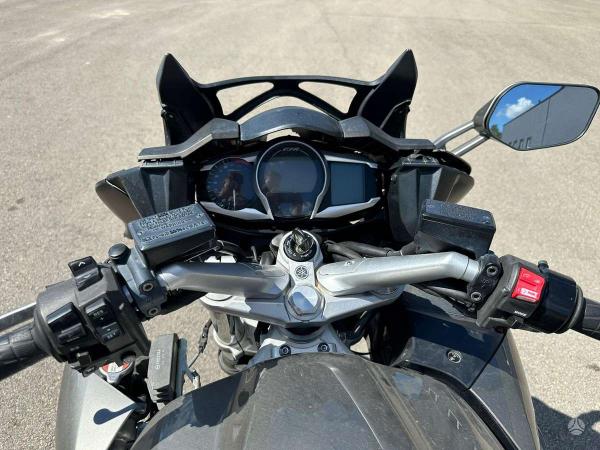 Ямаха FJR 1300 2012 в Таураге, объемом двигателя 1.30 л и пробегом 75 тыс. км за 4800 €, фото 10 на AUTOMOTO.COM.LV
