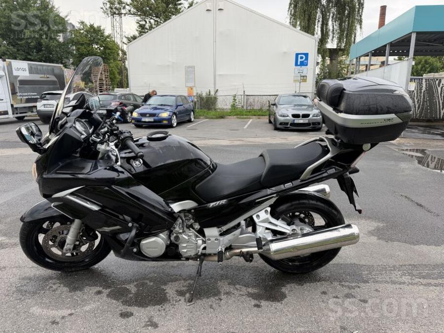 Yamaha FJR 1300 2013 Rīga, ar dzinēja tilpumu 1.30 L un nobraukumu 0 tūkst. km par 6700 €, foto 5 vietnē AUTOMOTO.COM.LV