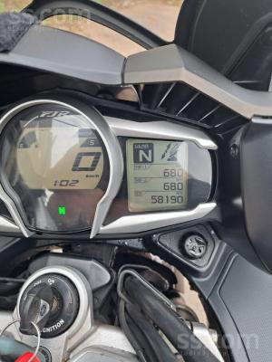 Ямаха FJR 1300 2013 в Даугавпилс, объемом двигателя 1.30 л и пробегом 0 тыс. км за 6800 €, фото 5 на AUTOMOTO.COM.LV