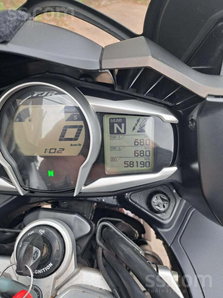 Ямаха FJR 1300 2013 в Даугавпилс, объемом двигателя 1.30 л и пробегом 0 тыс. км за 6800 €, фото 5 на AUTOMOTO.COM.LV
