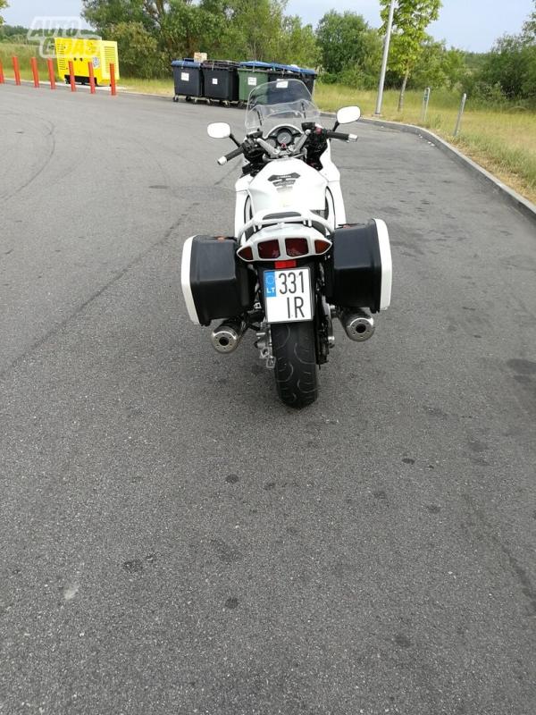 Balts Yamaha FJR 1300 2006 Gargždai, ar dzinēja tilpumu 0.00 L un nobraukumu 130 tūkst. km par 2850 €, foto 3 vietnē AUTOMOTO.COM.LV