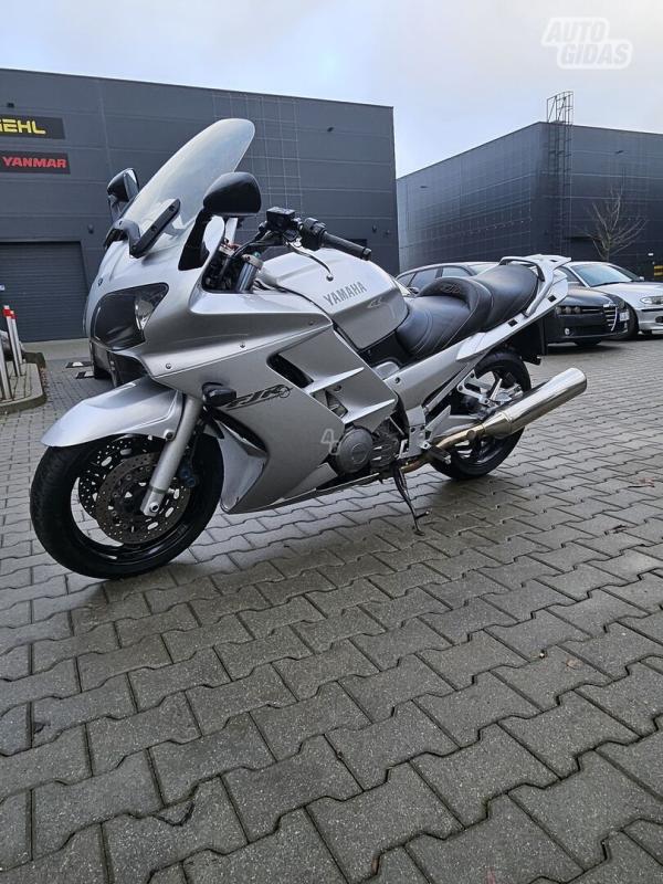 Yamaha FJR 2001 in Klaipeda, with an engine capacity of 1.30 L and mileage of 0 thousand km for 3100 €, photo 8 on AUTOMOTO.COM.LV