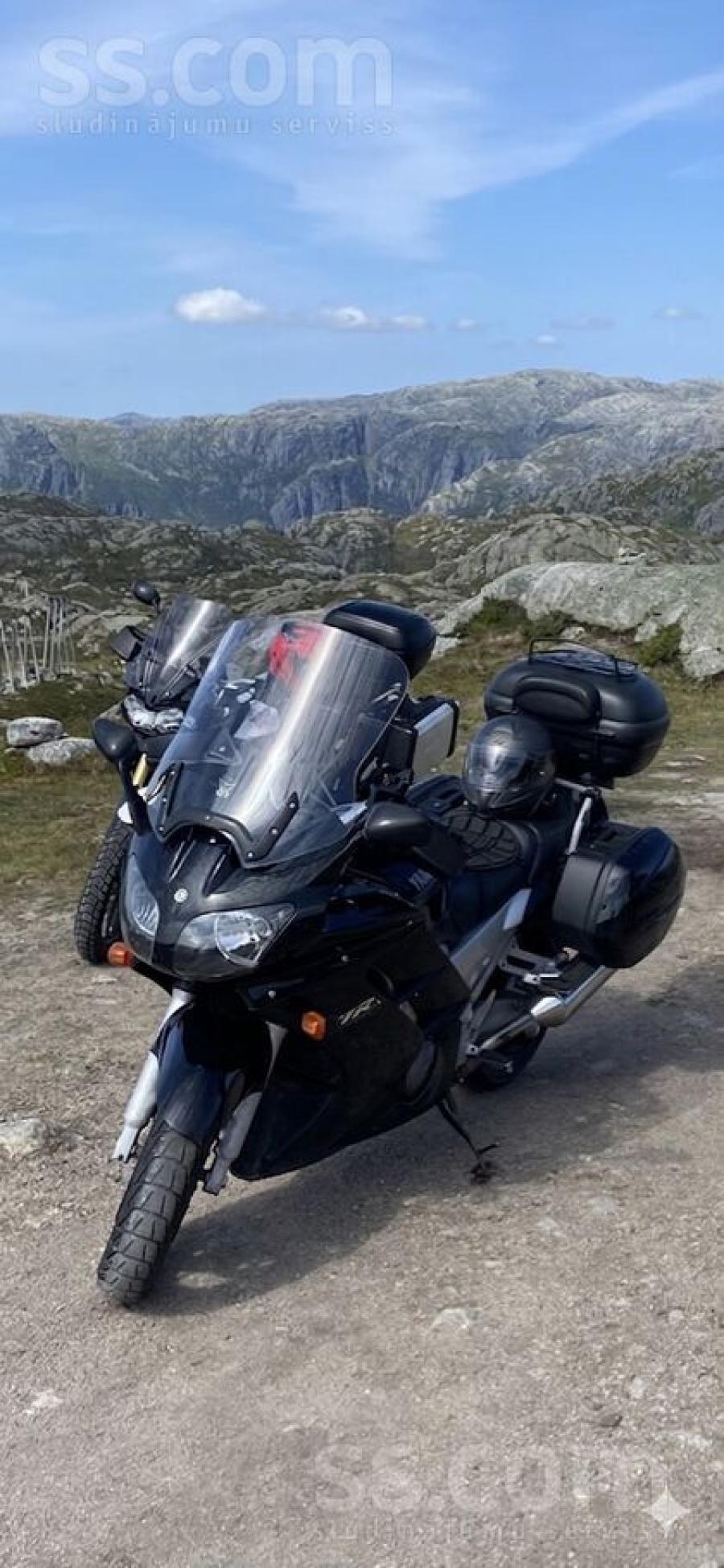 Yamaha FJR 2001 Rīga, ar dzinēja tilpumu 1.30 L un nobraukumu 0 tūkst. km par 2700 €, foto 1 vietnē AUTOMOTO.COM.LV