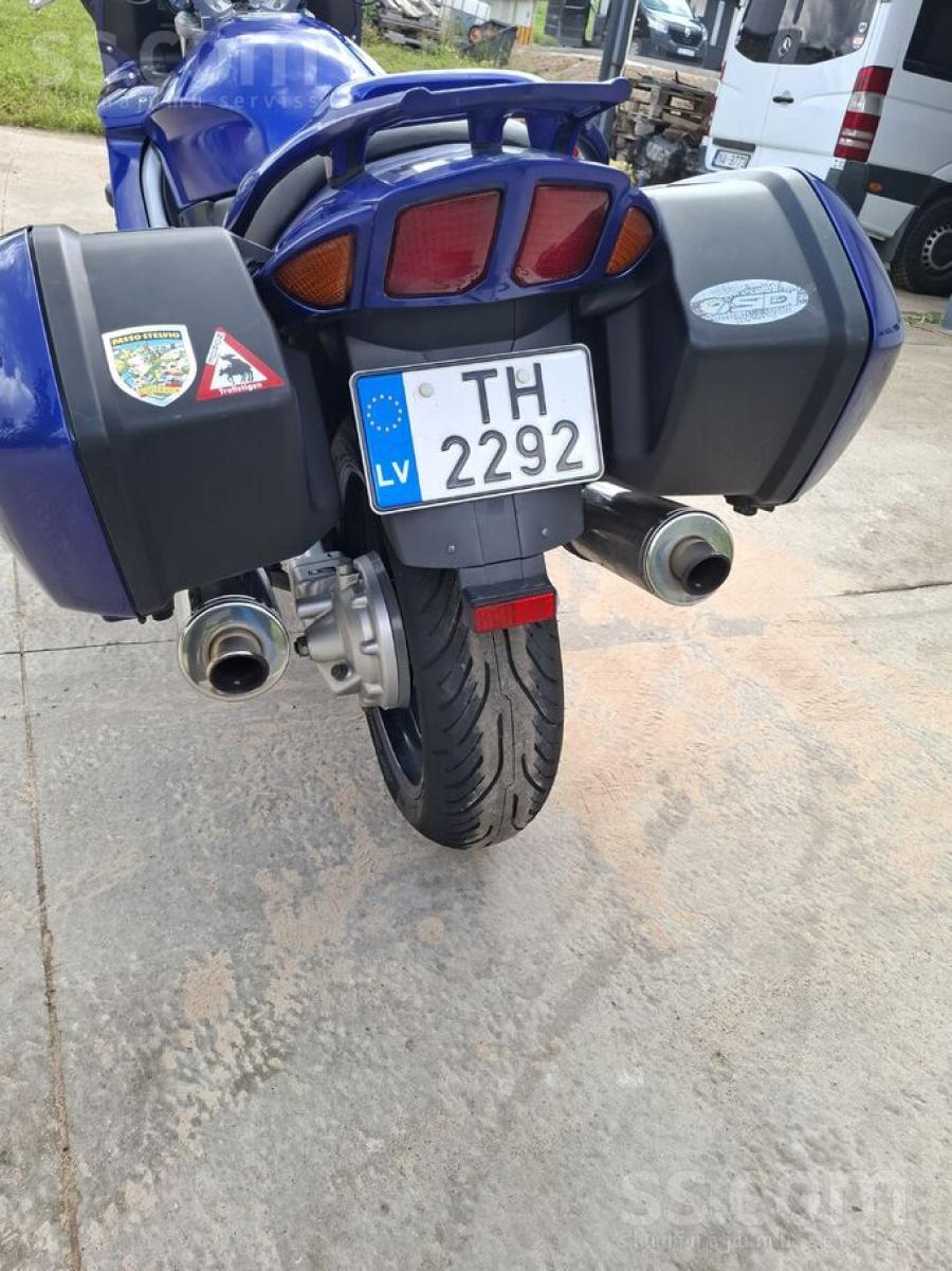 Yamaha FJR 2001 in Cesis, with an engine capacity of 1.30 L and mileage of 0 thousand km for 3500 €, photo 7 on AUTOMOTO.COM.LV