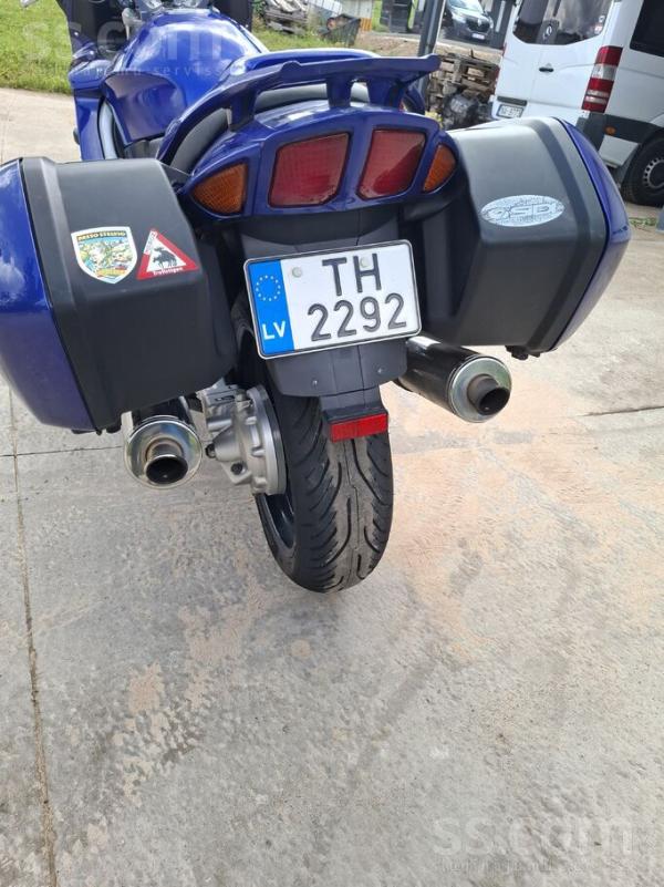 Yamaha FJR 2001 Cēsis, ar dzinēja tilpumu 1.30 L un nobraukumu 0 tūkst. km par 3500 €, foto 6 vietnē AUTOMOTO.COM.LV