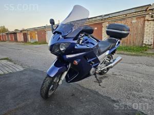 Yamaha FJR 2005 in Riga, with an engine capacity of 1.30 L and mileage of 0 thousand km for 2800 €, photo 5 on AUTOMOTO.COM.LV