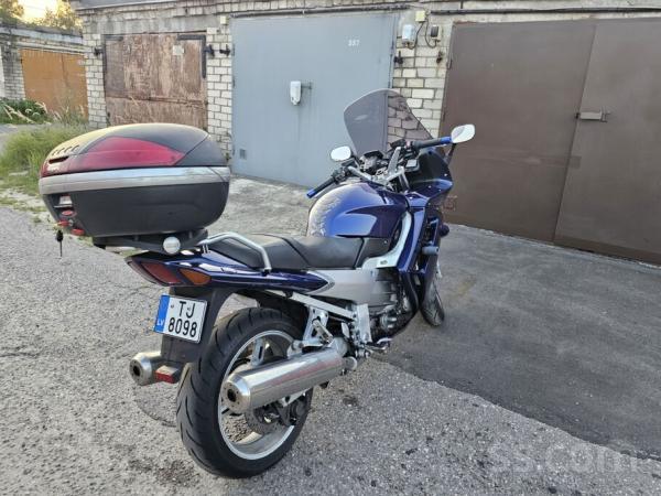 Yamaha FJR 2005 Rīga, ar dzinēja tilpumu 1.30 L un nobraukumu 0 tūkst. km par 2800 €, foto 8 vietnē AUTOMOTO.COM.LV