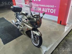 Yamaha FJR 2006 Rīga, ar dzinēja tilpumu 1.30 L un nobraukumu 0 tūkst. km par 3000 €, foto 3 vietnē AUTOMOTO.COM.LV