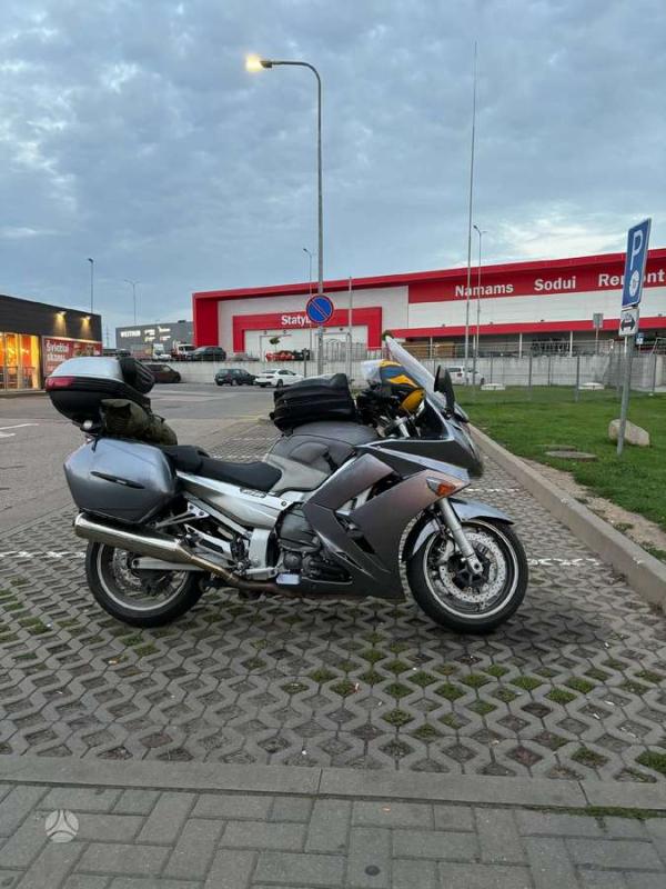 Yamaha FJR 2008 in Kaunas, with an engine capacity of 1.30 L and mileage of 130 thousand km for 4500 €, photo 5 on AUTOMOTO.COM.LV