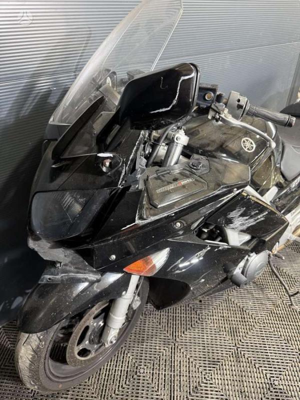 Yamaha FJR 2009 in Taurage, with an engine capacity of 1.30 L and mileage of 75 thousand km for 2550 €, photo 3 on AUTOMOTO.COM.LV