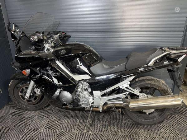 Yamaha FJR 2009 in Taurage, with an engine capacity of 1.30 L and mileage of 75 thousand km for 2550 €, photo 4 on AUTOMOTO.COM.LV