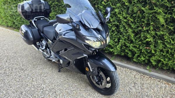 Yamaha FJR 2019 Ogre, ar dzinēja tilpumu 1.30 L un nobraukumu 0 tūkst. km par 11499 €, foto 4 vietnē AUTOMOTO.COM.LV