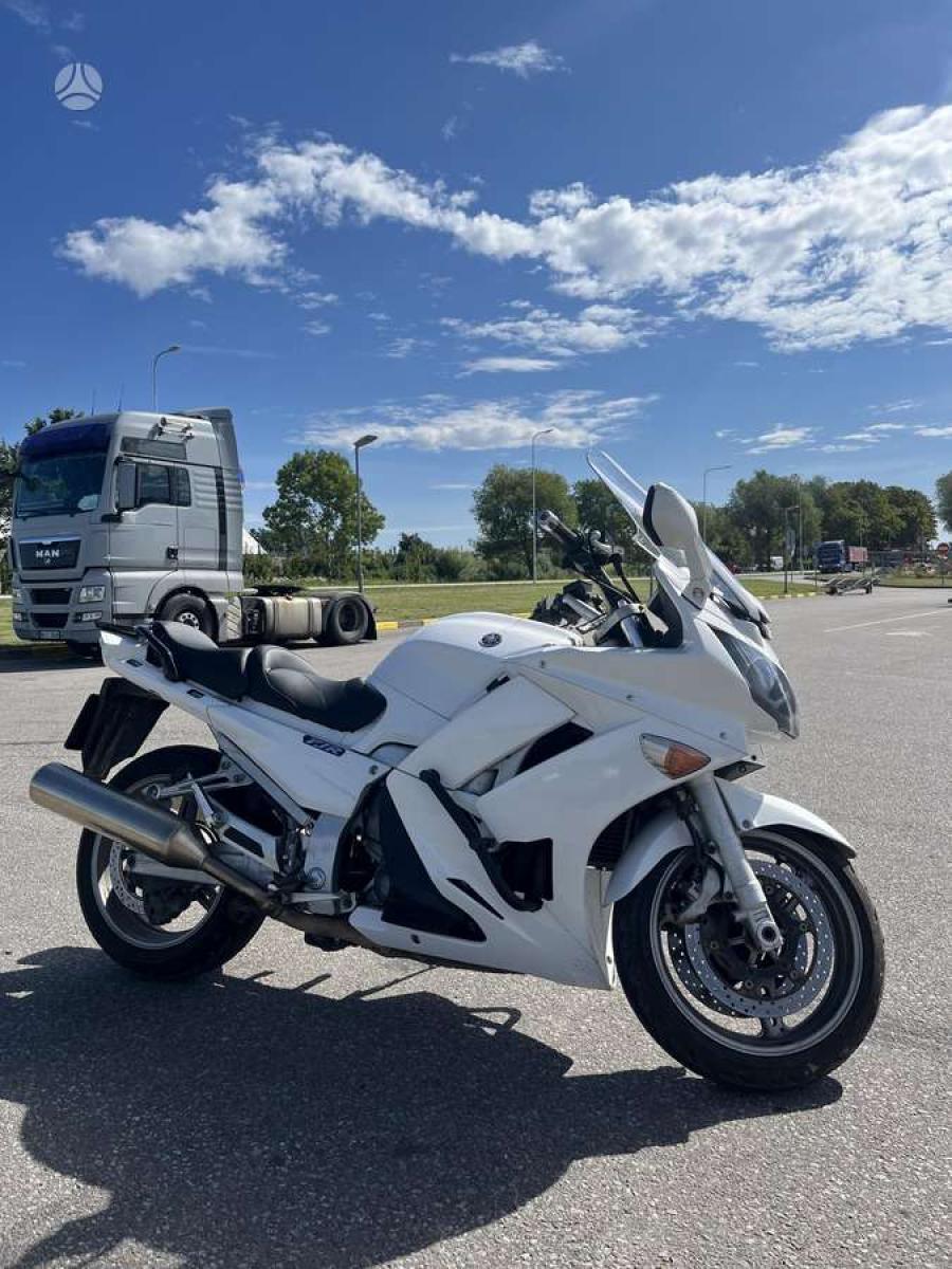 White Yamaha FJR 2012 in Klaipeda, with an engine capacity of 1.30 L and mileage of 62 thousand km for 4600 €, photo 1 on AUTOMOTO.COM.LV