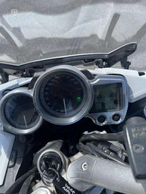 White Yamaha FJR 2012 in Klaipeda, with an engine capacity of 1.30 L and mileage of 62 thousand km for 4600 €, photo 12 on AUTOMOTO.COM.LV