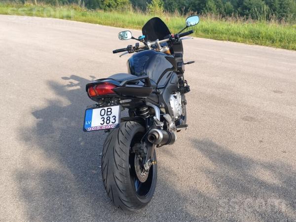 Ямаха Fz 1S 2007 в Краслава, объемом двигателя 1.00 л и пробегом 0 тыс. км за 4200 €, фото 6 на AUTOMOTO.COM.LV