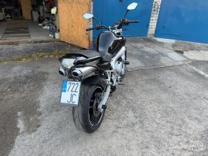 Melns Yamaha FZ 6 2003 Visaginas, ar dzinēja tilpumu 0.60 L un nobraukumu 43 tūkst. km par 1850 €, foto 5 vietnē AUTOMOTO.COM.LV