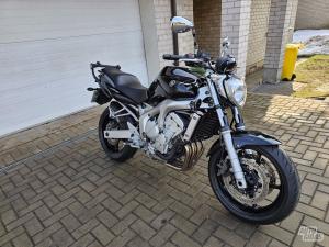 Black Yamaha FZ 6 2004 in Utena, with an engine capacity of 0.60 L and mileage of 48 thousand km for 2650 €, photo  on AUTOMOTO.COM.LV