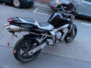 Черный Ямаха FZ 6 2004 в Клайпеда, объемом двигателя 0.60 л и пробегом 14 тыс. км за 2700 €, фото 4 на AUTOMOTO.COM.LV