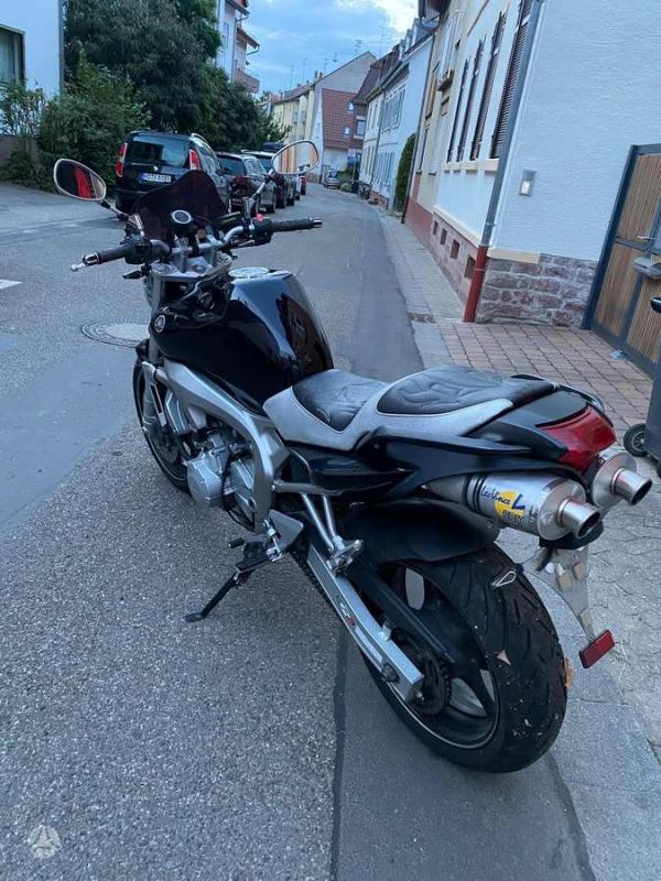 Black Yamaha FZ 6 2004 in Klaipeda, with an engine capacity of 0.60 L and mileage of 14 thousand km for 2700 €, photo 5 on AUTOMOTO.COM.LV