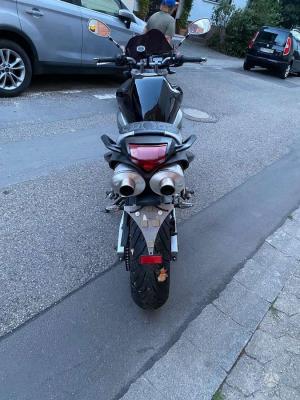 Черный Ямаха FZ 6 2004 в Клайпеда, объемом двигателя 0.60 л и пробегом 14 тыс. км за 2700 €, фото 7 на AUTOMOTO.COM.LV
