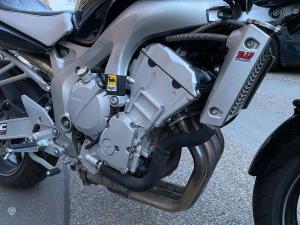 Черный Ямаха FZ 6 2004 в Клайпеда, объемом двигателя 0.60 л и пробегом 14 тыс. км за 2700 €, фото 11 на AUTOMOTO.COM.LV