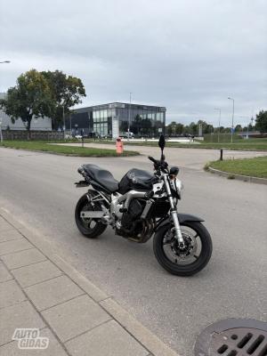 Черный Ямаха FZ 6 2004 в Вильнюс, объемом двигателя 0.60 л и пробегом 65 тыс. км за 2400 €, фото 5 на AUTOMOTO.COM.LV