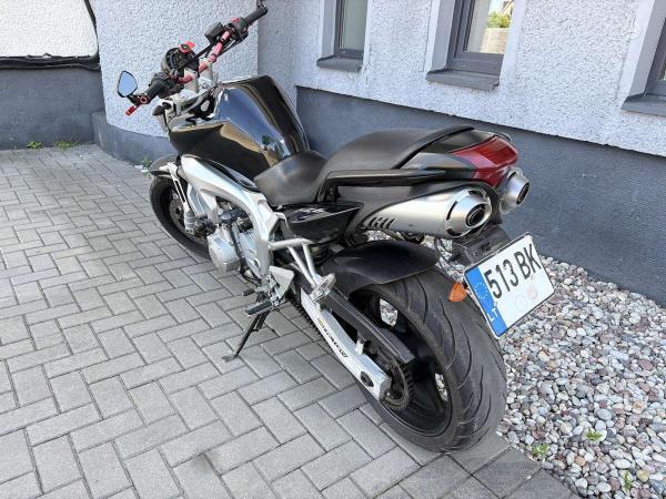 Черный Ямаха FZ 6 2005 в Каунас, объемом двигателя 0.60 л и пробегом 64 тыс. км за 1950 €, фото 8 на AUTOMOTO.COM.LV
