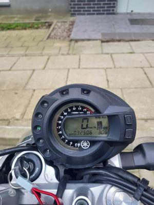 Black Yamaha FZ 6 2005 in Klaipeda, with an engine capacity of 0.60 L and mileage of 33 thousand km for 2600 €, photo 10 on AUTOMOTO.COM.LV