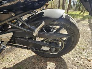 Black Yamaha FZ 6 2006 in Vilnius, with an engine capacity of 0.60 L and mileage of 42 thousand km for 3000 €, photo 10 on AUTOMOTO.COM.LV
