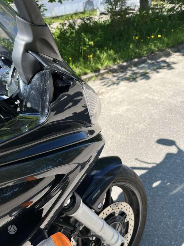 Черный Ямаха FZ 6 2006 в Плунге, объемом двигателя 0.60 л и пробегом 29 тыс. км за 2450 €, фото 10 на AUTOMOTO.COM.LV