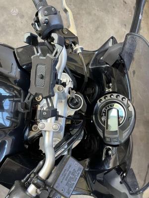 Black Yamaha FZ 6 2006 in Plunge, with an engine capacity of 0.60 L and mileage of 29 thousand km for 2450 €, photo 20 on AUTOMOTO.COM.LV