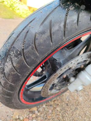 Black Yamaha FZ 6 2006 in Moletai, with an engine capacity of 0.60 L and mileage of 48 thousand km for 2450 €, photo 8 on AUTOMOTO.COM.LV